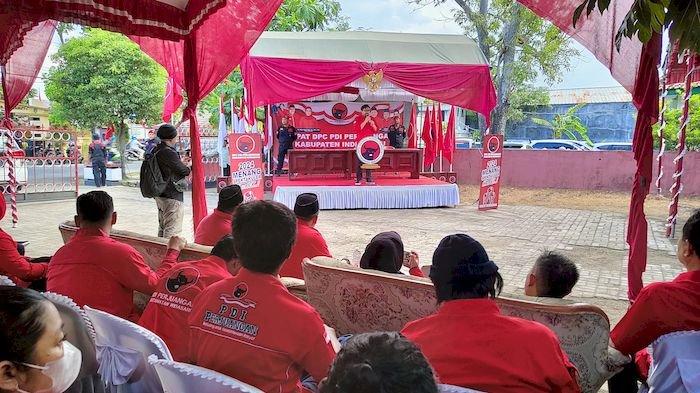 Ono Surono Bakar Semangat Kader PDI Perjuangan Indramayu, Kader Harus ...