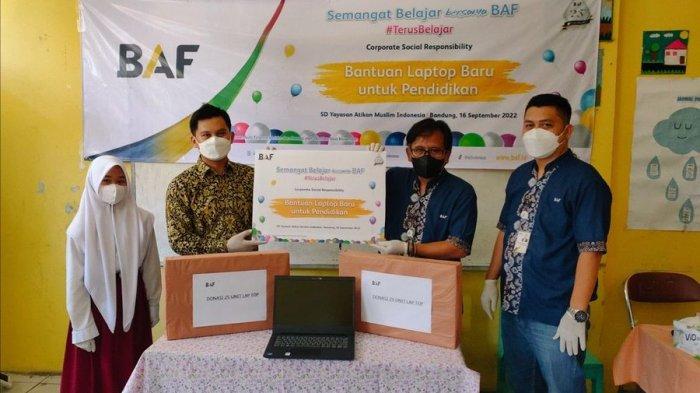 Dukung Digitalisasi Sekolah, BAF Berikan 25 Laptop Melalui Program CSR ...