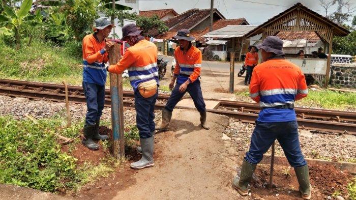 Tekan Angka Kecelakaan, Daop 2 Bandung Tutup 19 Perlintasan Sebidang Liar - Tribunjabar.id