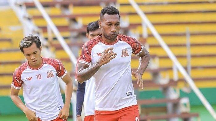 Kabar Mantan Persib Bandung, Patrich Wanggai Kini Bela Tim yang Pernah ...