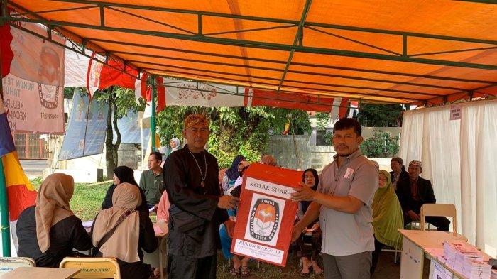 Pemilihan Ketua RW 14 Cijawura Girang Bandung Rasa Pilpres, Debat ...