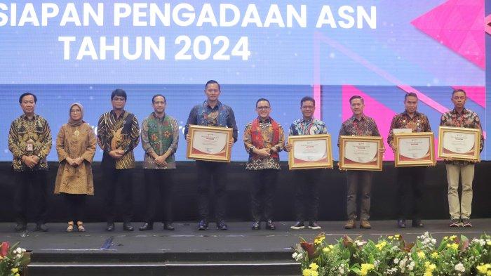 Keren! Dadang Supriatna Terbukti Jadi Bupati Paling Komitmen dalam Pemenuhan Kebutuhan ASN ...