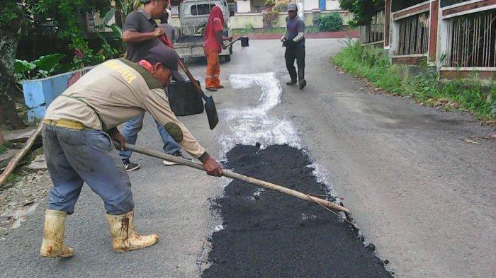 Bulan Ini Ratusan Kilometer Ruas Jalan di Kab Cirebon Diperbaiki, Bulan ...