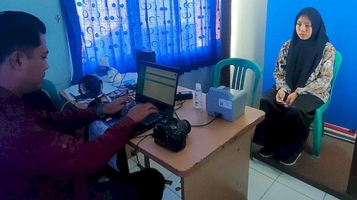 Disdukcapil Pangandaran Keluhkan Kurangnya Alat Cetak Rekam KTP-el ...