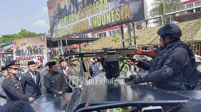 Berbagai Alat Perang Canggih Dipamerkan di Tasikmalaya di Acara HUT TNI, Polri Berikan Kejutan ...