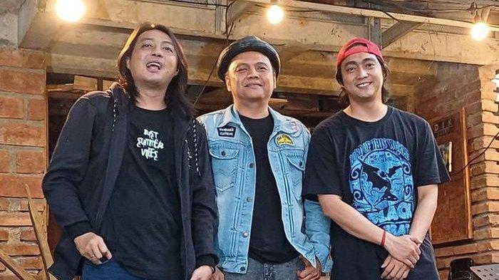 Komentar Personel Stinky Setelah Pencipta 'Mungkinkah' Sebut Andre ...
