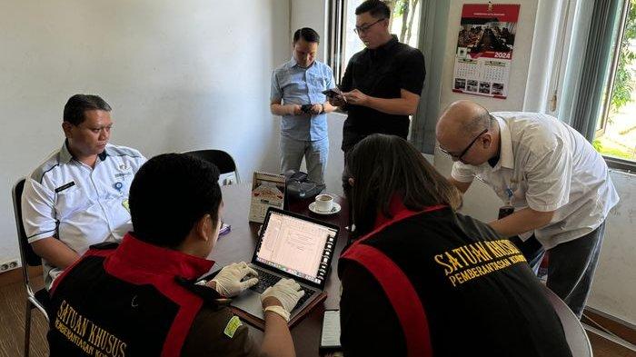 Kantor ULP Digeledah Kejari Kota Bandung, Bambang Hormati Proses Hukum, Sekda: Tak Ganggu ...