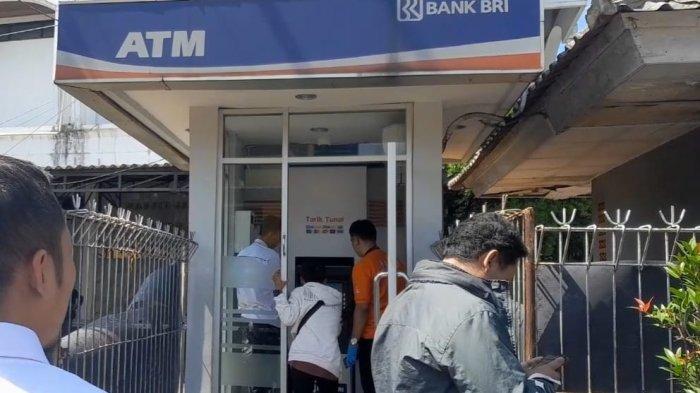 Pengganjal Kartu ATM di Kota Tasikmalaya Diduga Berpenampilan Rapi Seperti Pegawai Bank ...