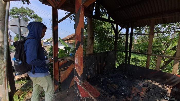 Pos Ranting Pemuda Pancasila Kota Sukabumi Dibakar Orang Tak Dikenal ...