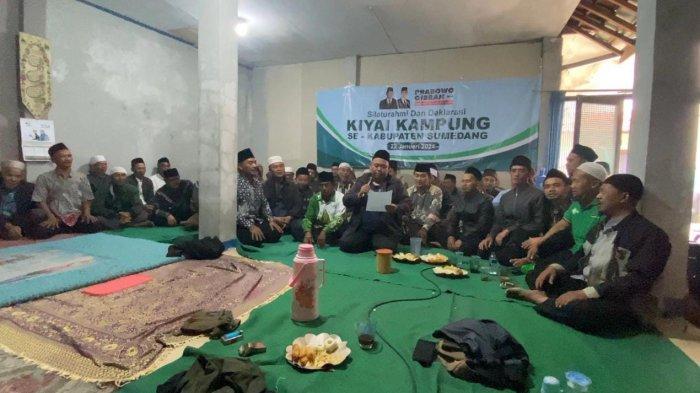 Puluhan Kiai Kampung di Sumedang Berkumpul, Deklarasikan Dukungan untuk Prabowo-Gibran ...