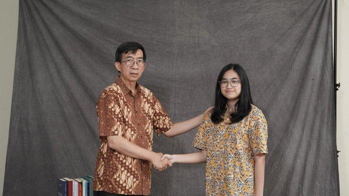 SOSOK Puti Jasmina, Putri Budiman Sudjatmiko yang Raih Beasiswa ke China, Diberi Nama oleh ...