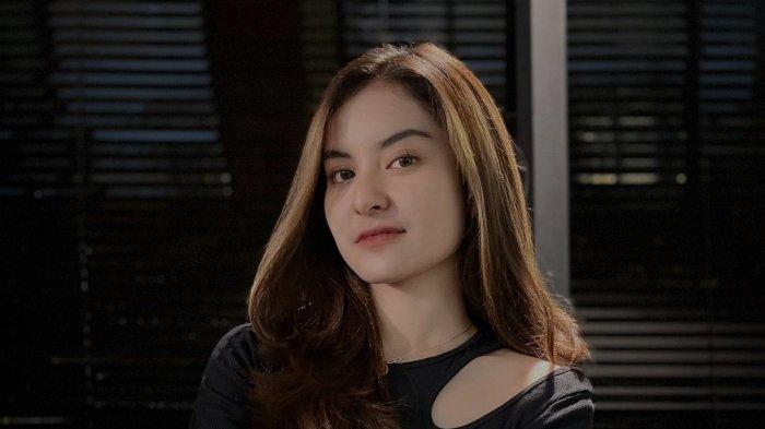 Sosok Putri Ziani, Artis Bandung yang Terlibat di Film Ancika 1995 ...