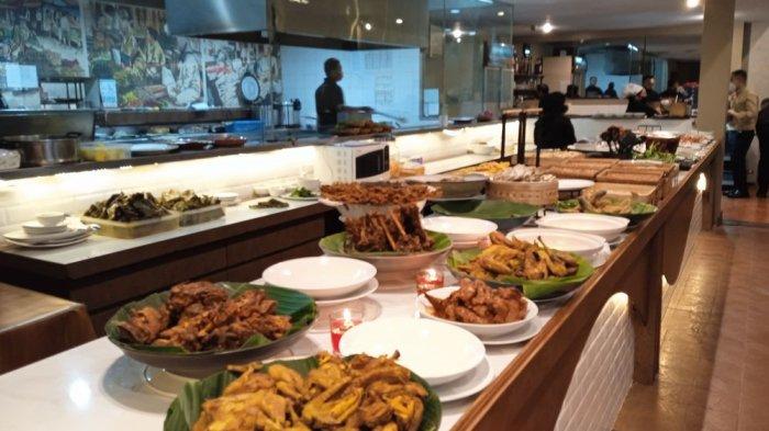 Makan Siang Bersama Ridwan Kamil, Jokowi Pesan Makanan Khas ala Sambara ...