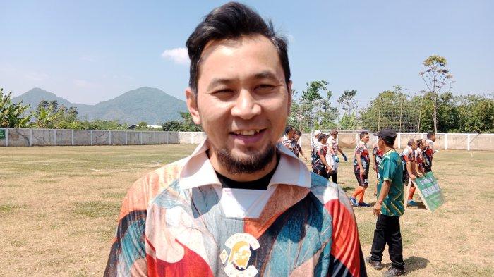 Ray Syahreza Ex-Nine Ball Ramaikan Doamu Cup 2024 di Sumedang, Puji ... Ray Syahreza Ex-Nine Ball Ramaikan Doamu Cup 2024 di Sumedang, Puji ...
