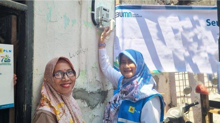 Rayakan HLN ke 78, PLN UID Jabar Menyalakan Sambungan Listrik Gratis - Tribunjabar.id