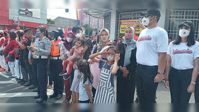 Aksi 3 Menit di Simpang Lima Kota Bandung, Pengemudi dan Penumpang ...