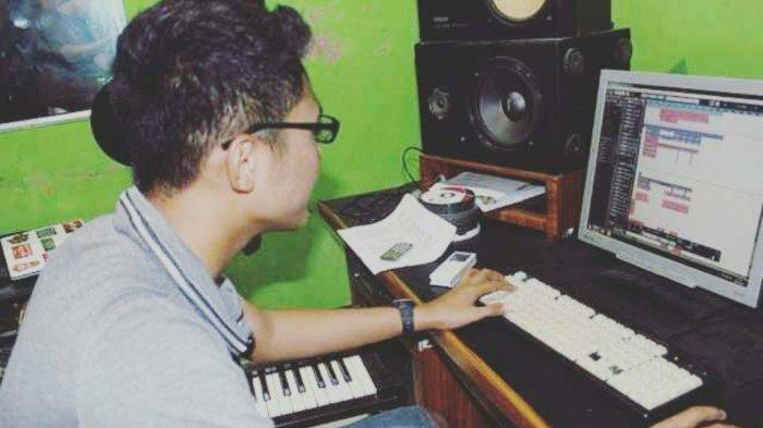 Seorang Nahkoda Kapal di Cirebon Berhasil Mentransformasi Kesenian Tarling ke Dunia Digital ...