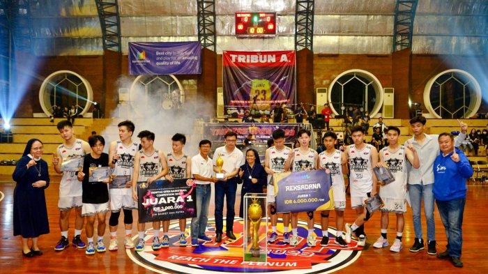 SMA Trinitas Kembali Rebut Piala Bergilir TRIOP yang Telah Ada Sejak ...