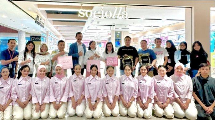 Penuh Antusias, Akhirnya Sociolla Store resmi membuka Outletnya yang ke ...