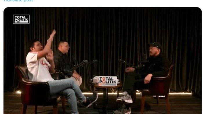 Sosok Arie Putra dan Budi Adiputra, Host Total Politik yang Viral setelah Podcast bareng Pandji ...