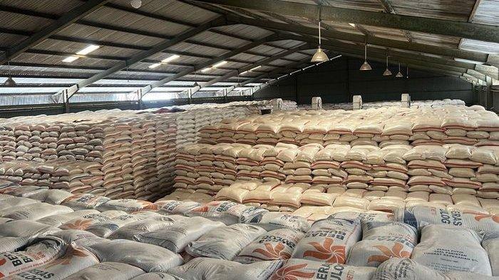 Catat Lonjakan Impor dan Kerusakan Stok Beras, IAW Desak Agar Audit BPK ...