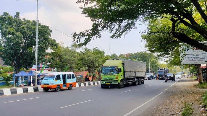 Jalur Pantura Cirebon Berangsur Normal Setelah Sistem One Way di Trans ...