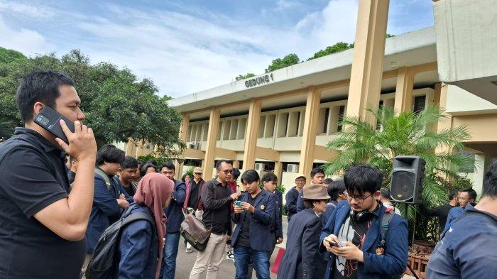 Begini Situasi Kampus Unpad Jalan Dipatiukur Bandung Jelang Petisi ...