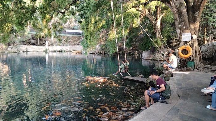 Sukses Kelola Talaga Biru Cicerem dan Side Land, Dirut BUMDes di ...