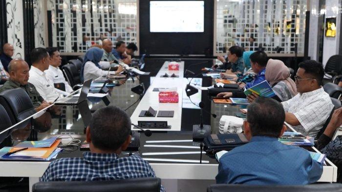 Ribuan PHK Massal PT Yihong Cirebon: Taufik Nurrohim Tuntut Solusi Adil untuk Buruh dan Dunia ...