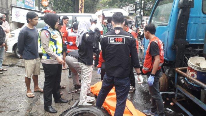 Tabrakan Maut Sepeda Motor vs Innova di Jalan Setiabudi Bandung, 1 Orang Tewas di Tempat ...
