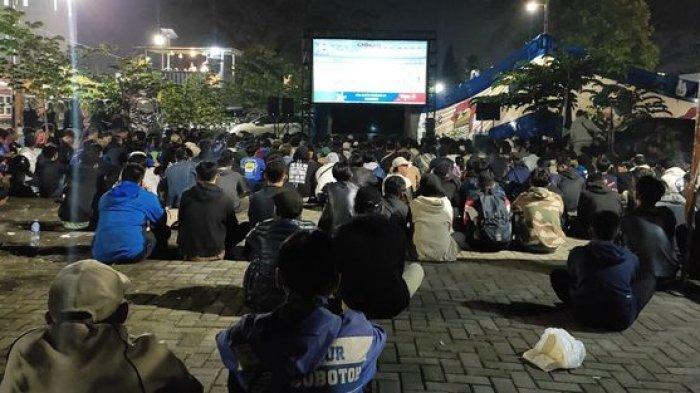 Satgas Covid-19 Kota Bandung Siapkan 20 Lokasi Nobar Persib Bandung vs Madura United, Perhatikan ...