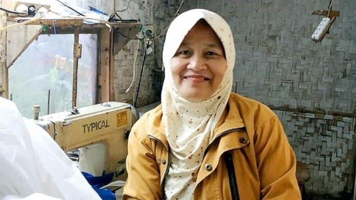 Produksi APD, Perempuan Garut Ini Raih Omzet Rp 3 Juta Per Bulan - Tribunjabar.id