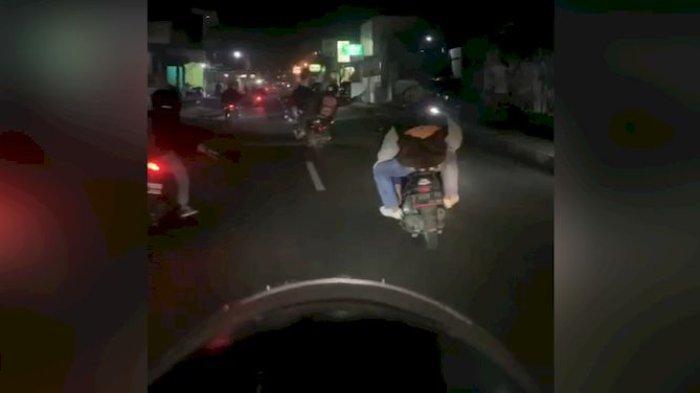 BREAKING NEWS, Geng Motor Berulah Lagi di Sukabumi, Pedagang Pasar Cisaat Ditebas dengan Samurai ...