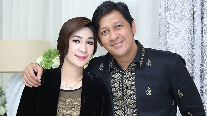INNALILLAHI, Istri Andre Taulany Unggah Kabar Duka, Depan Rumahnya ...