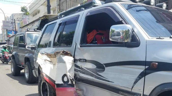 Sopir Mengantuk, Nyerempet Nissan Terano, Plat Bodi Luar Pintu Angkot ...