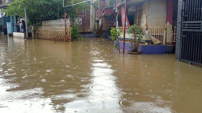 Sungai Citarum Meluap, Baleendah dan Dayeuhkolot Kembali Terendam Banjir - Tribunjabar.id