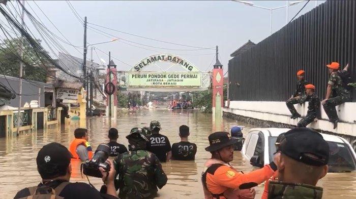 Ngerinya Banjir di Bekasi, Ketinggian sampai 3 Meter, Warga Bilang Terparah Sepanjang Sejarah ...