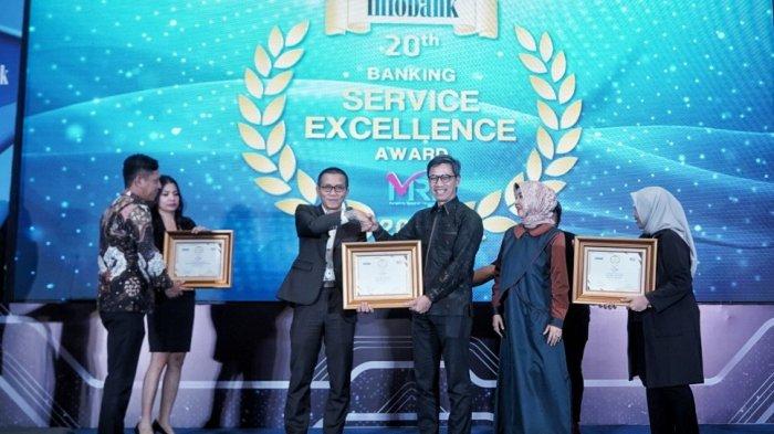 Selalu Terapkan Pelayanan Prima, bank bjb syariah Raih 3 Penghargaan Banking Service Excellent ...