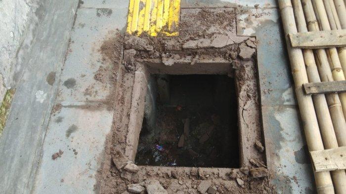 Besi Penutup Saluran Air di Jalan A Yani Sukabumi Hilang Lagi, tapi Kali Ini Pencurinya Terekam ...