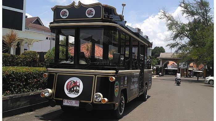 Purwakarta Kini Punya Bus Wisata Bernama Kidang Pananjung, Hibah dari ...