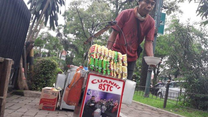 Gerobak Cuanki Milik Ugar Sempat Masuk Acara Televisi, Kini Penjualan ...