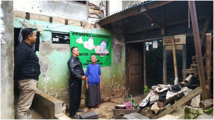 Nenek di Dayeuhkolot Tinggal di Rumah Tak Layak Huni dan Asuh Cucu yang Berkebutuhan Khusus ...