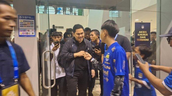 Flare di Stadion GBLA Kembali Dilihat FIFA, Erick Thohir: Realitanya ...