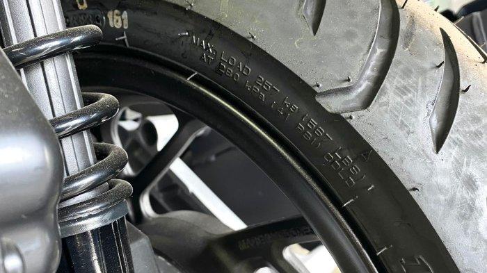 Pentingnya Pahami Tanda Ban Sepeda Motor Harus Diganti untuk ...