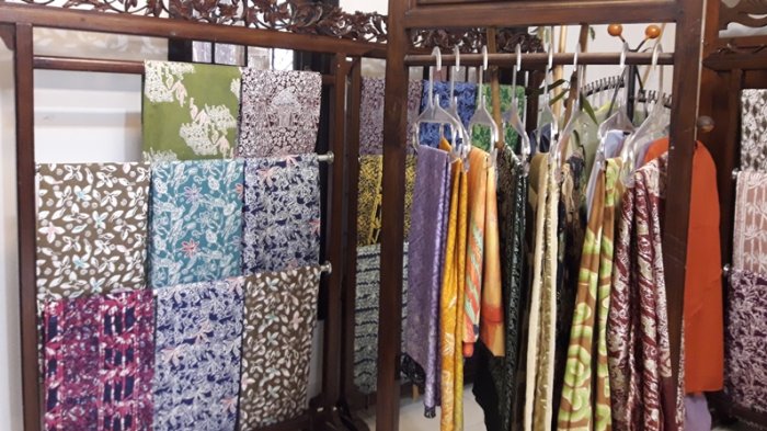 Keren Nih! Lembur Batik Cimahi Rilis 5 Batik Khas Cimahi Lho ...