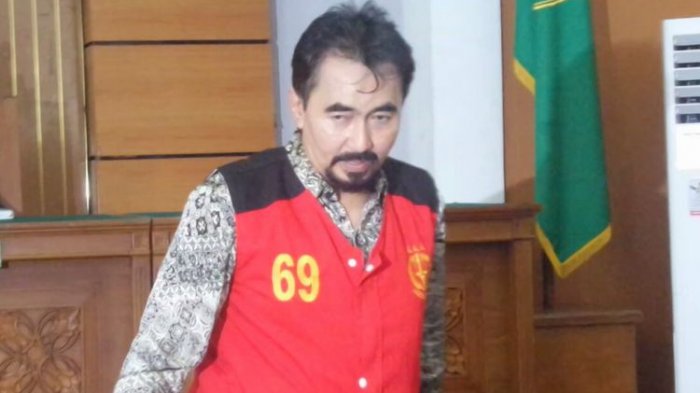Profil Singkat Gatot Brajamusti atau Aa Gatot Mantan Ketua PARFI yang ...
