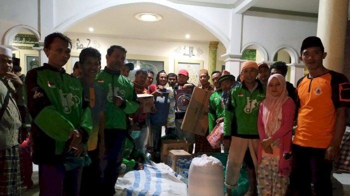 GOJEK Bantu Tenda, Makanan, dan Pakaian untuk Korban Tsunami Banten dan ...