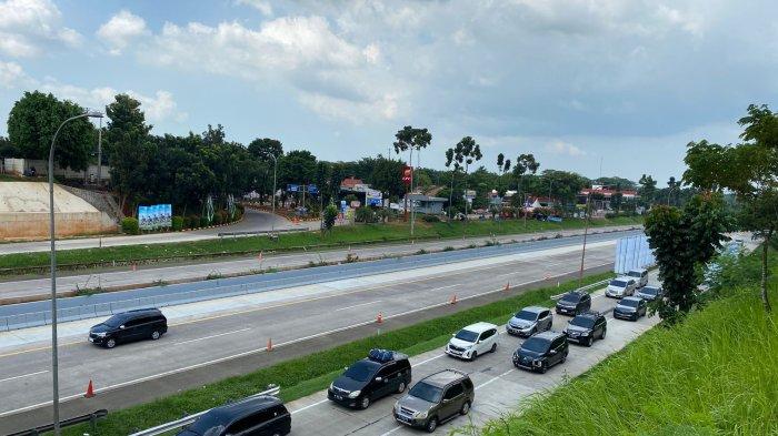 One Way di Tol Cipali Sudah Dimulai, GT Subang Sudah Padat, Antrean 300 ...