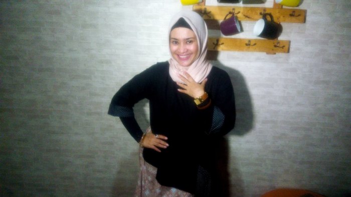 Ini Kisah Ikke Nurjanah Saat Putuskan Berhijab, Sederhana tapi Bermakna - Halaman all ...