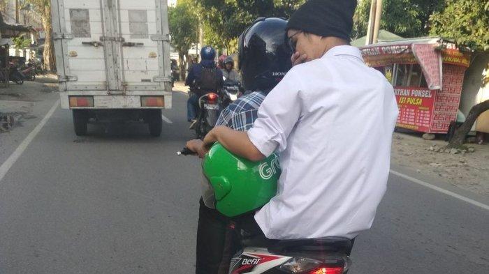 Viral Penumpang Tak Terima Dipaksa Pakai Helm, Ujungnya Beri Driver Ojol Bintang Satu, Tuai ...